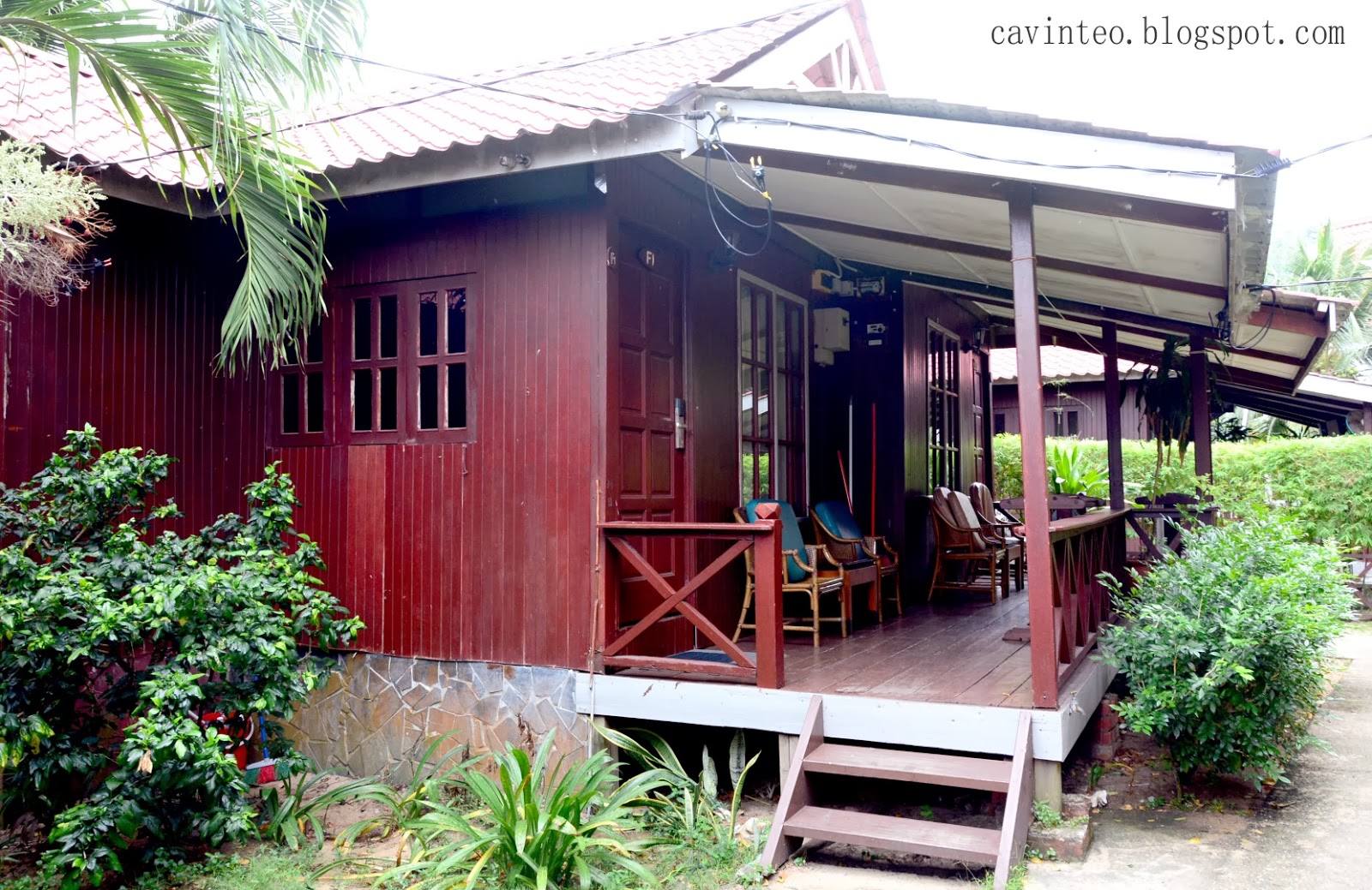 Entree Kibbles: Paya Beach Resort - The Review @ Kampong Paya, Tioman ...